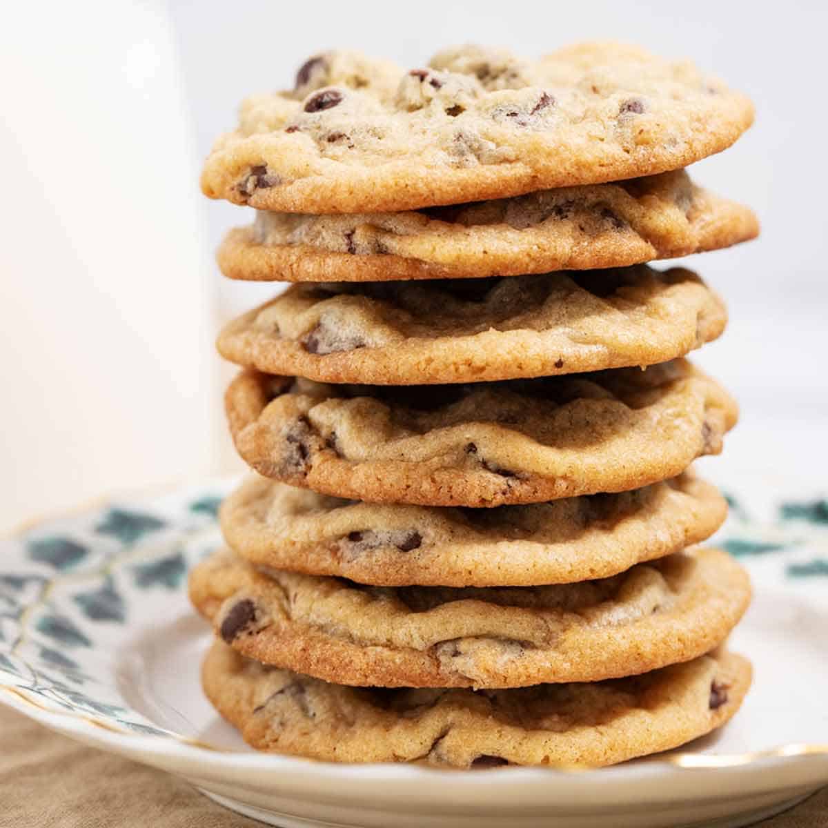 How to Store Chocolate Chip Cookies: Fresh Longer - The Tasty Tip