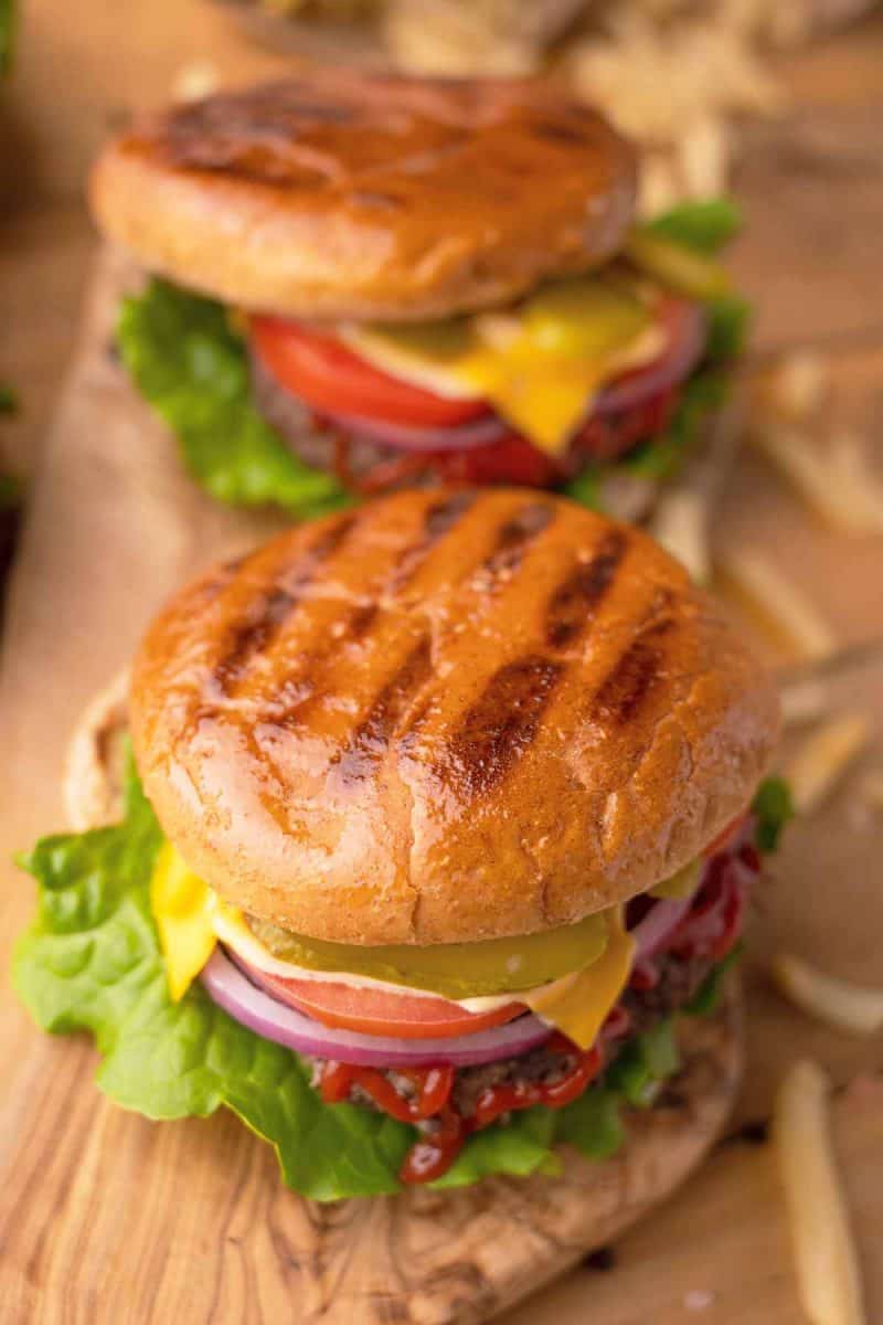 29 Best Breads for Burgers (Top Burger Joint Picks) - The Tasty Tip
