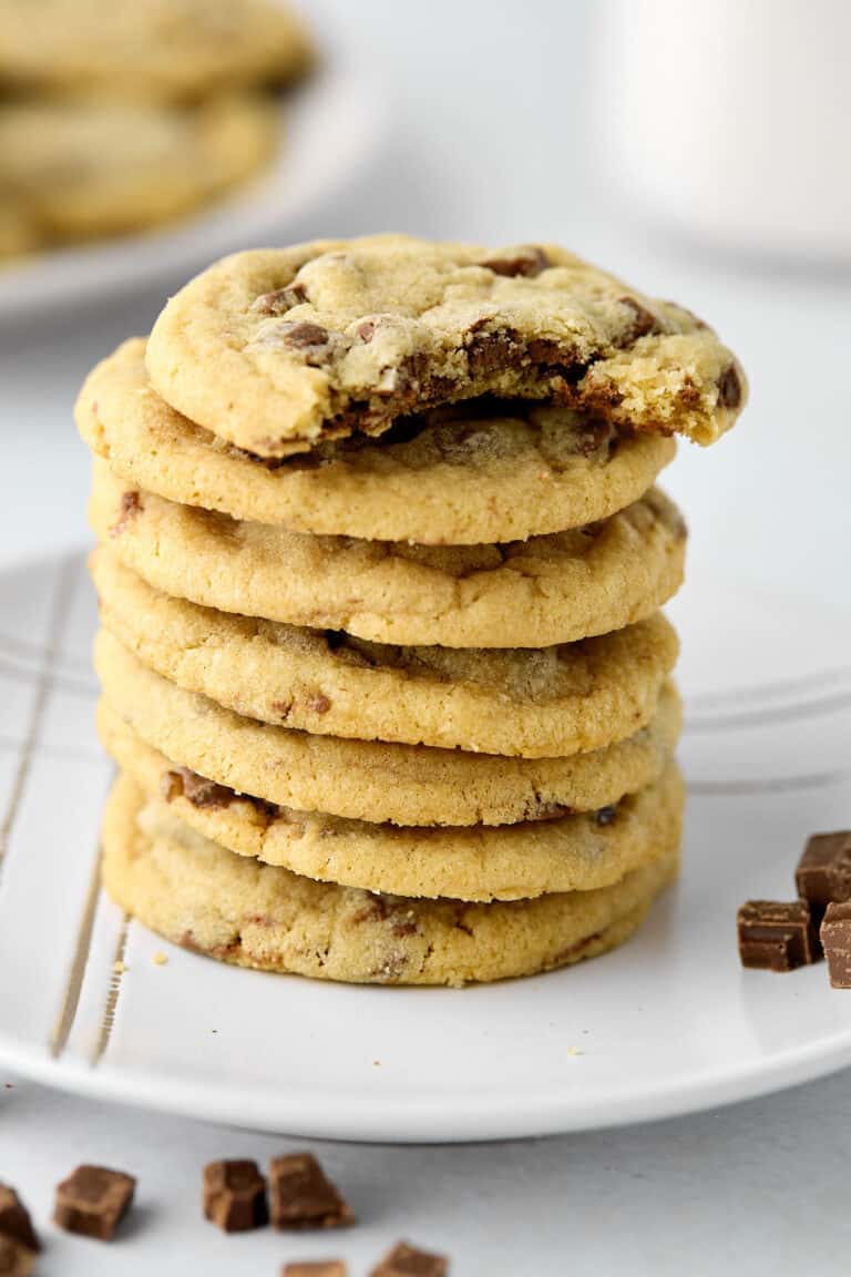 How to Store Chocolate Chip Cookies: Fresh Longer - The Tasty Tip